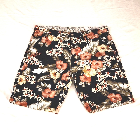 Denim & Flower | Shorts | Denim Flower Ricky Singh Tropical Floral ...